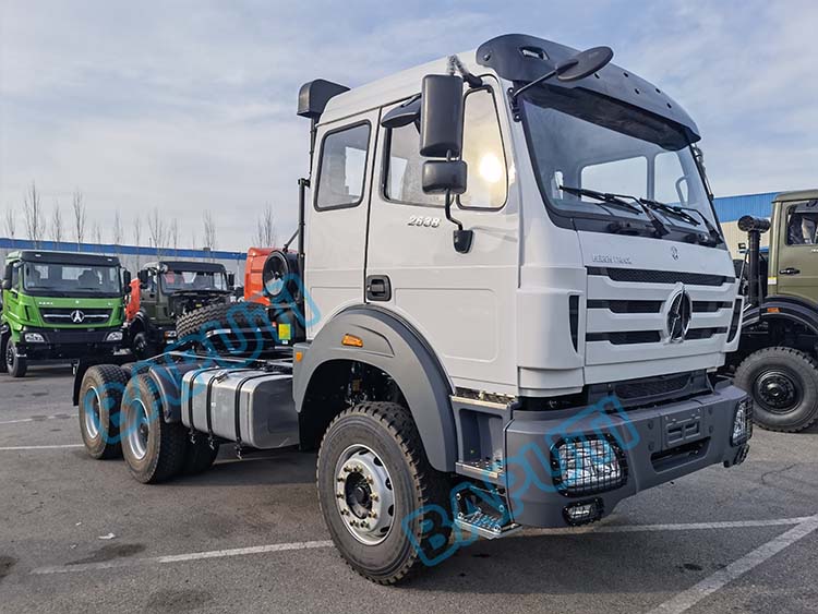 BEIBEN 380hp 2638 Tractor Truck Head for Sale In Rwanda
